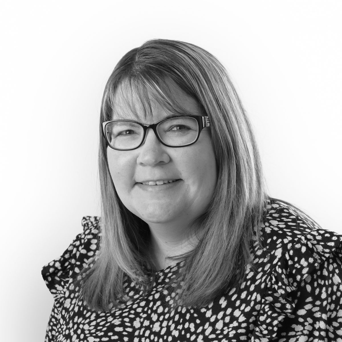 Our Team Debbie Cherry – Drummond Laurie